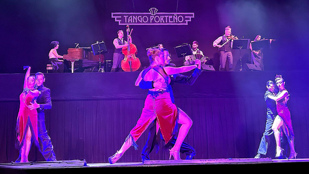 Tango Porteño: Lights, camera, passion in Buenos Aires! | Destinos Ahora